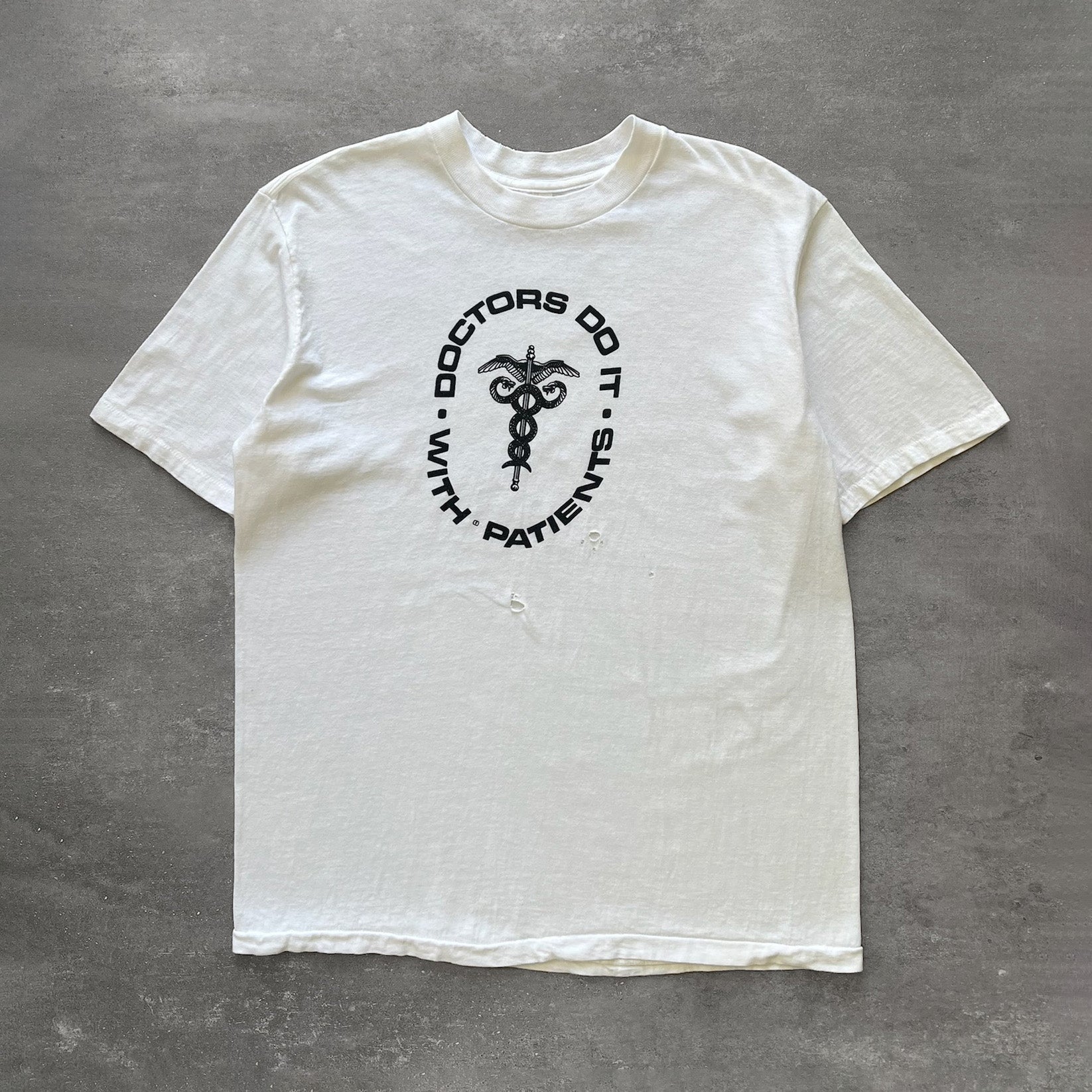 1980s Doctors Do It With Patients Tee – Ametora