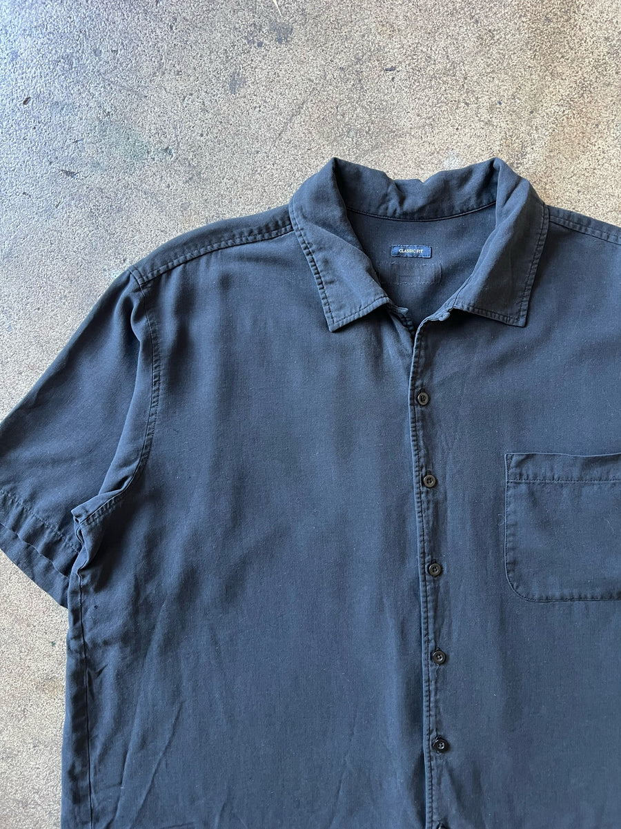 Vintage Faded Black Boxy Loop Collar Shirt – Ametora