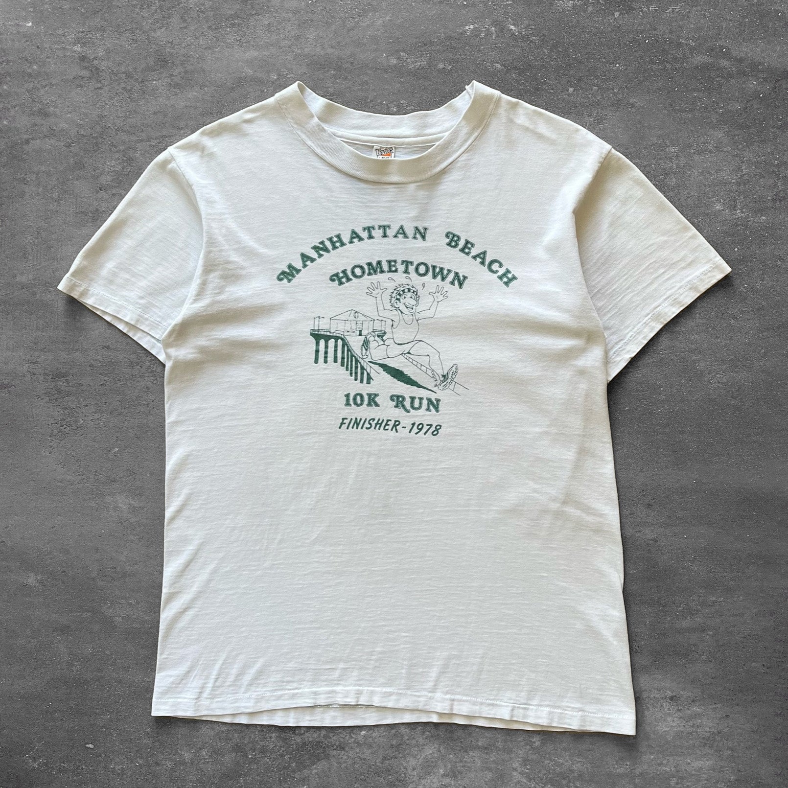 1970s Hanes Manhattan Beach 10k Tee – Ametora