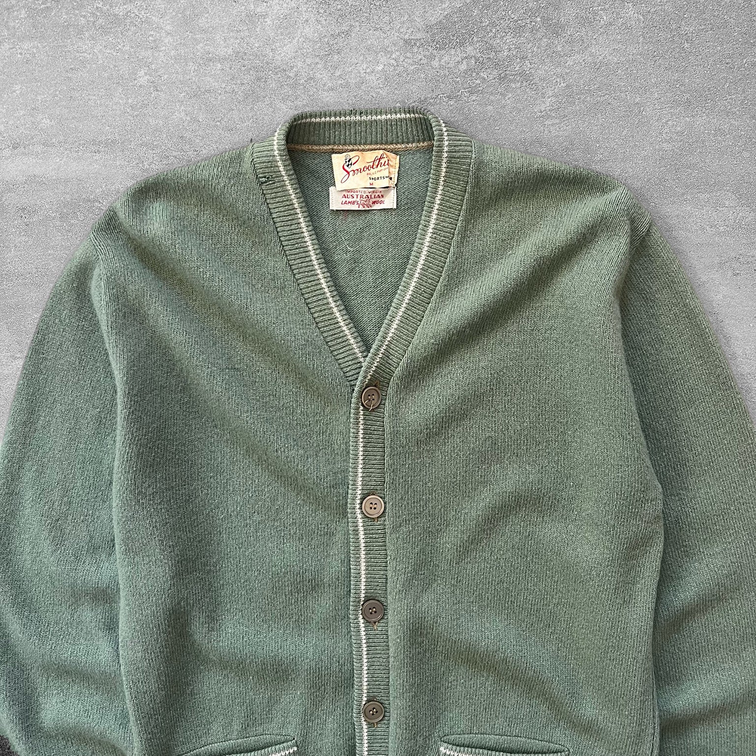 1970s Smoothie Sage Green Cardigan – Ametora